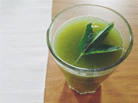 Pineapple And Mint Juice Recipe Curiously Conscious