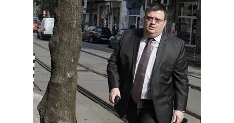 Цацаров Изтичането на отделна информация стана причина за незабавната акцията срещу имамите