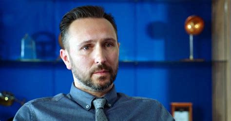 Holby Citys Fletch Heartbroken After Shock Confession Daily Star