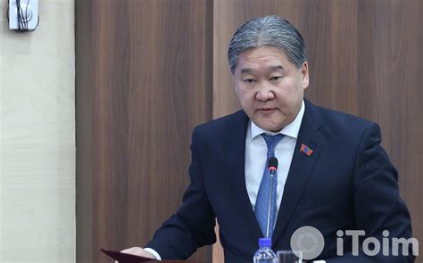 С Мөнхчулуун өөрийгөө Нийслэлийн Засаг даргад нэр дэвшүүллээ