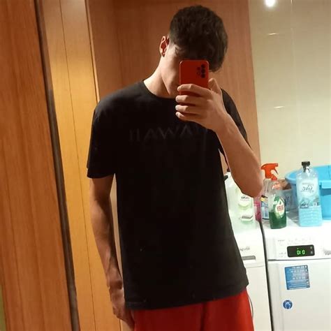 Eᖇiᑕ ᖴeᖇᑎᗩᑎᗪeᘔ Ericc • Threads Say More