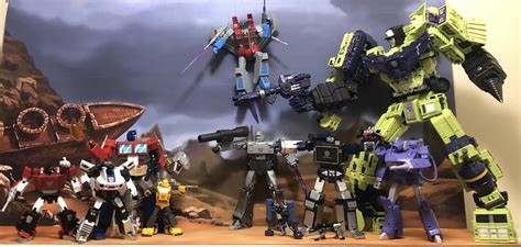 Sideswipe Soundwave And His Mini Cons Showed Up Early Couldnt Be