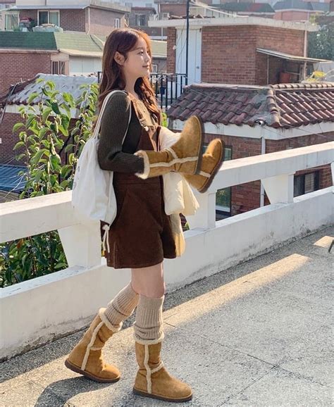 Korean Feethands 4 By Rara1913 On Deviantart