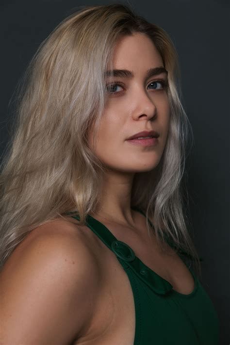 Picture Of Rose Reid