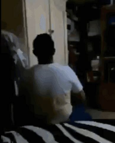 Cacha A Su Hijo D Ndose Placer Y Lo Exhibe En Redes