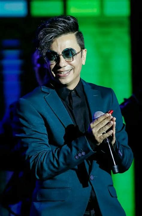 تصاویر؛ عکس های شخصی، زندگی خصوصی و بیوگرافی محسن ابراهیم زاده