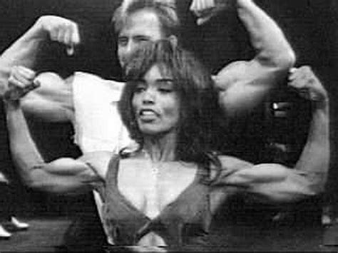 Angela Bassett Body