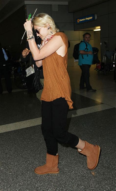 Michael Jackson Crying During Interview