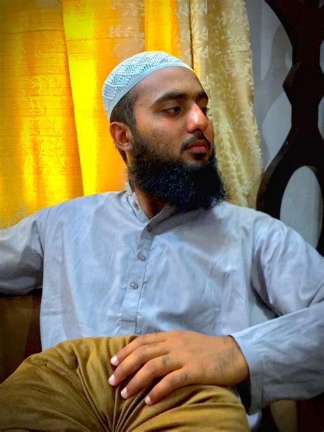 Umair Khan Medium