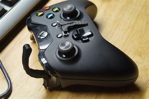 Trigger Extender For Xbox One Controller Free 3d Model 3d Printable