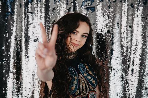The Voice Winner Chevel Shepherd Wont Give Up Her Country Ways