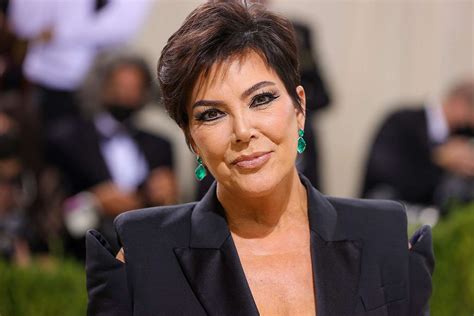 Kris Jenner Biography Wiki Net Worth Height Education Age