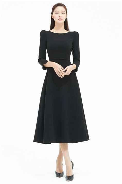 Crepe Boat Neckline Flare Dress 플레어 드레스 시크한 의상 이브닝 드레스