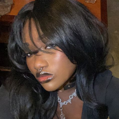 Myanna Myagoth • Instagram Photos And Videos