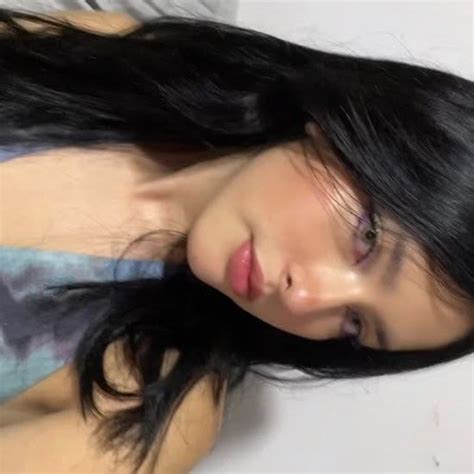 𝒵ℴℯ Zoeevct • Threads Say More