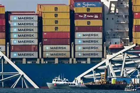 බොල්ටිමෝර් සිට කොළඹට එද්දී පාලමක ගැටුණු ඩාලි නැවේ තිබුණේ ‘විෂ අපද්‍රව්‍ය ද Bbc News සිංහල