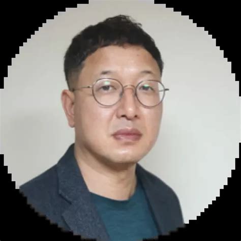 꾸그 이용태 선생님