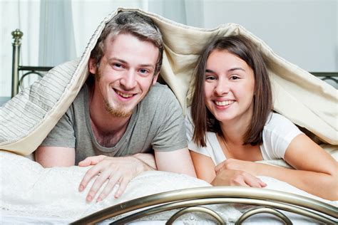 Be Left Handed If You Want Better Sex Lefties Report 71 Greater Satisfaction With Their Sex