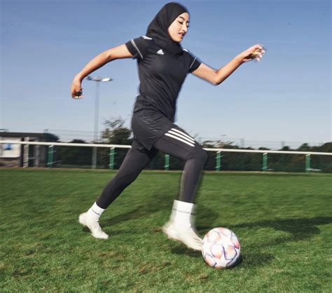 Mahnoor R Forte Model Management