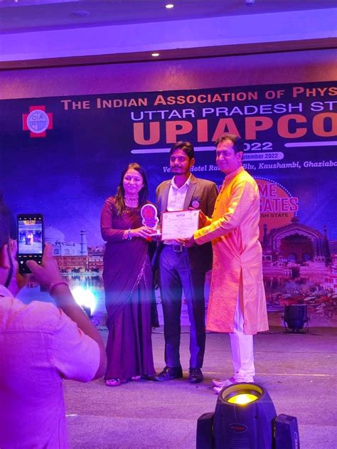 Dr Prashant Kaushik Pt On Linkedin Received Best Academician Award