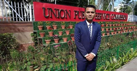 Success Story Gujarats Akash Chavda Orphaned At 13 Cracks Upsc
