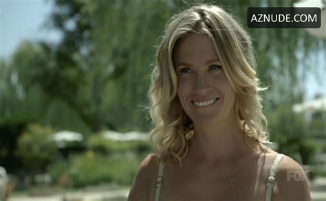 January Jones Underwear Scene In The Last Man On Earth Aznude