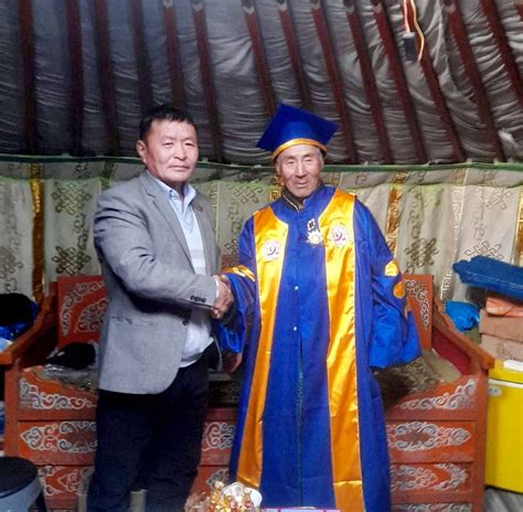 СЭЛЭНГЭ Мандал сумын иргэн Мал аж ахуйн хүндэт профессор цол хүртлээ