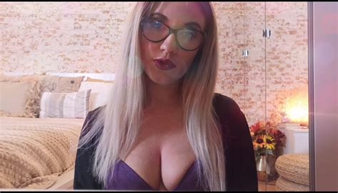 Goddess Natalie Mesmerized To Clean Tidy Up Porno Videos Hub