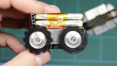 Microchip Makes On Twitter Bugejacarl Takes A Closer Look At How