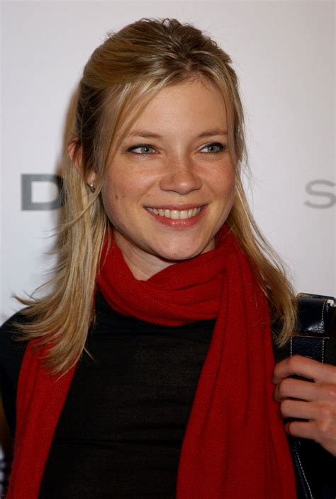 Amy Smart Hot Hd Wallpapers Sports Updates Amy Smart Hot Hd Wallpapers Sports Updates
