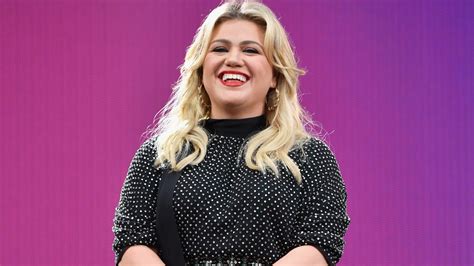 Kelly Clarkson Proudly Revealed How Often She And Her Husband Have Sex Glamour