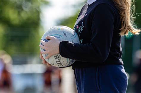 England Netball Devon Babes To Take Part In Brand New NETBALLHer PE Lesson Pilot