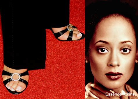 Essence Atkins S Feet