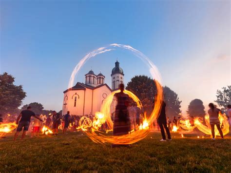 Lilanje Jedinstven Običaj U Srbiji Eupravo Zato