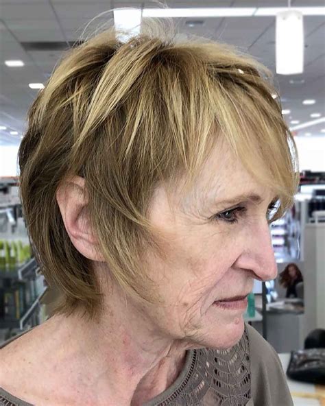27 Short Shaggy Haircuts Women In Their 60s Can Totally Pull Off