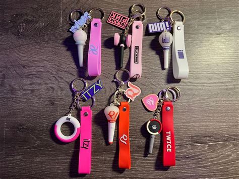 Kpop Girl Groups Lightstick Keychain Strap Silicone Aespa Blackpink G