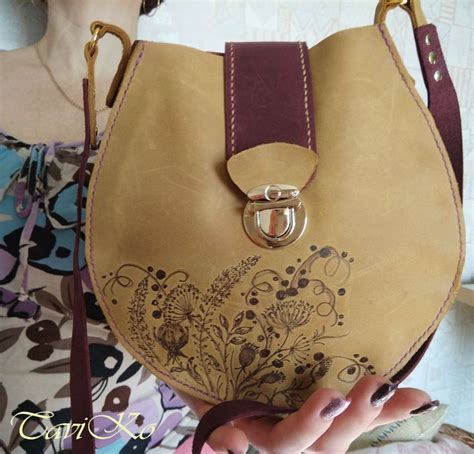 Шкіряна жіноча різнокольорова сумка кросбоді Сумка женская с пирографией Crossbody Bag Сумки