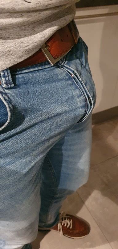 Bulgingjeans On Tumblr