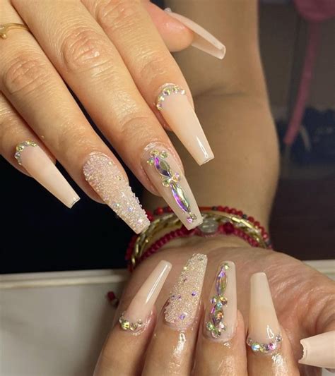39 Best Diamond Nail Designs That You Will Love Happily Curly