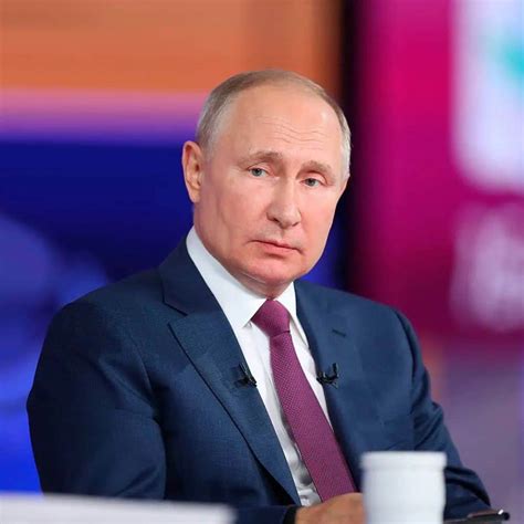 Ru Tvさんのインスタグラム写真 Ru Tvinstagram 「Телеканал Ru Tv поздравляет Владимира Владимировича Путина