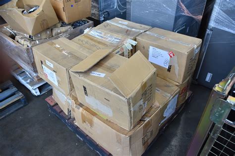 200 976bk Pallet Of Coaxial Cable Weather Boots Auction 0004 2553136 Grays Australia