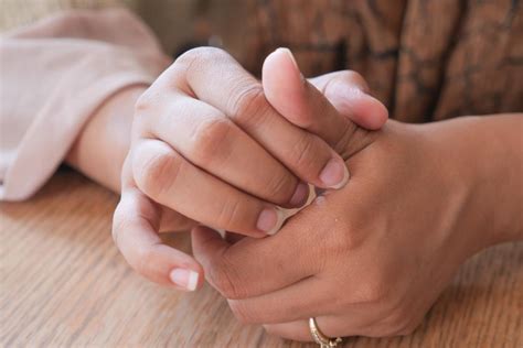 Jempol Tangan Sakit Apa Penyebabnya