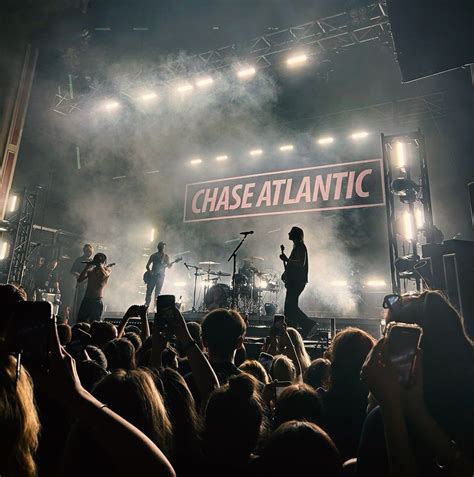 Chase Atlantic Tour Group Photo Artofit