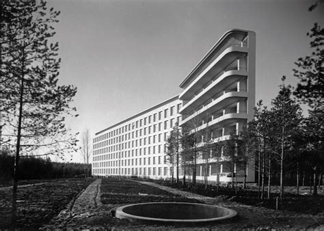 Vitra Design Museum Hosts Alvar Aalto Retrospective