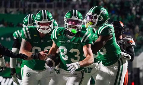 Riders Beat Als 25 17 To Give Mvp Trevor Harris His First Grey Cup As A