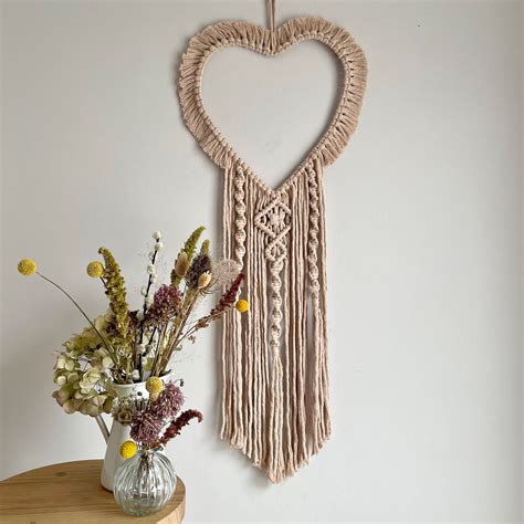 How To Make A Macramé Heart Wreath Hobbycraft