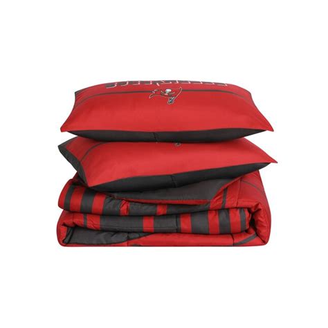 Cathay Sports Tampa Bay Buccaneers Crosser Fullqueen 3 Piece Comforter
