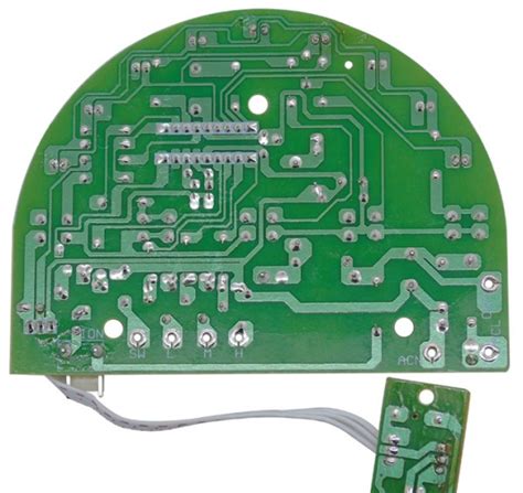 铁氟龙高频板钻孔与蚀刻工艺优化的关键技术与实践 汇和电路高频高速pcb事业部