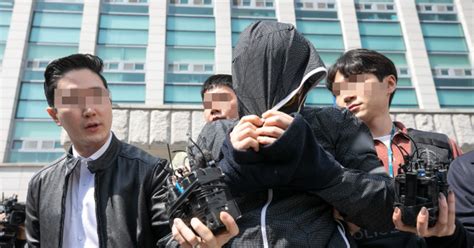 강남 납치·살해 배후 의혹 재력가 아내 구속심사 출석 질문엔 침묵