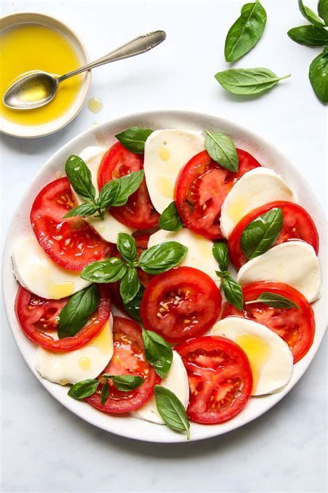 Insalata Caprese Tomaten Mozzarella Salat Taste Of Travel
